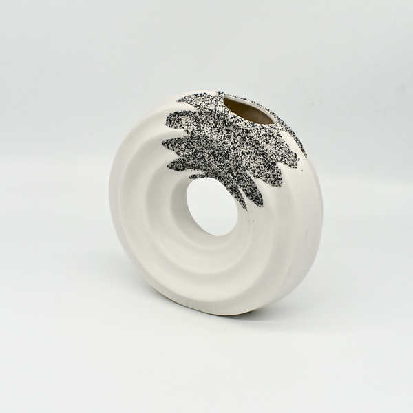 Round Eleanor Ceramic Vase | Eleanor Ceramic Vase | Bella Bloom SA
